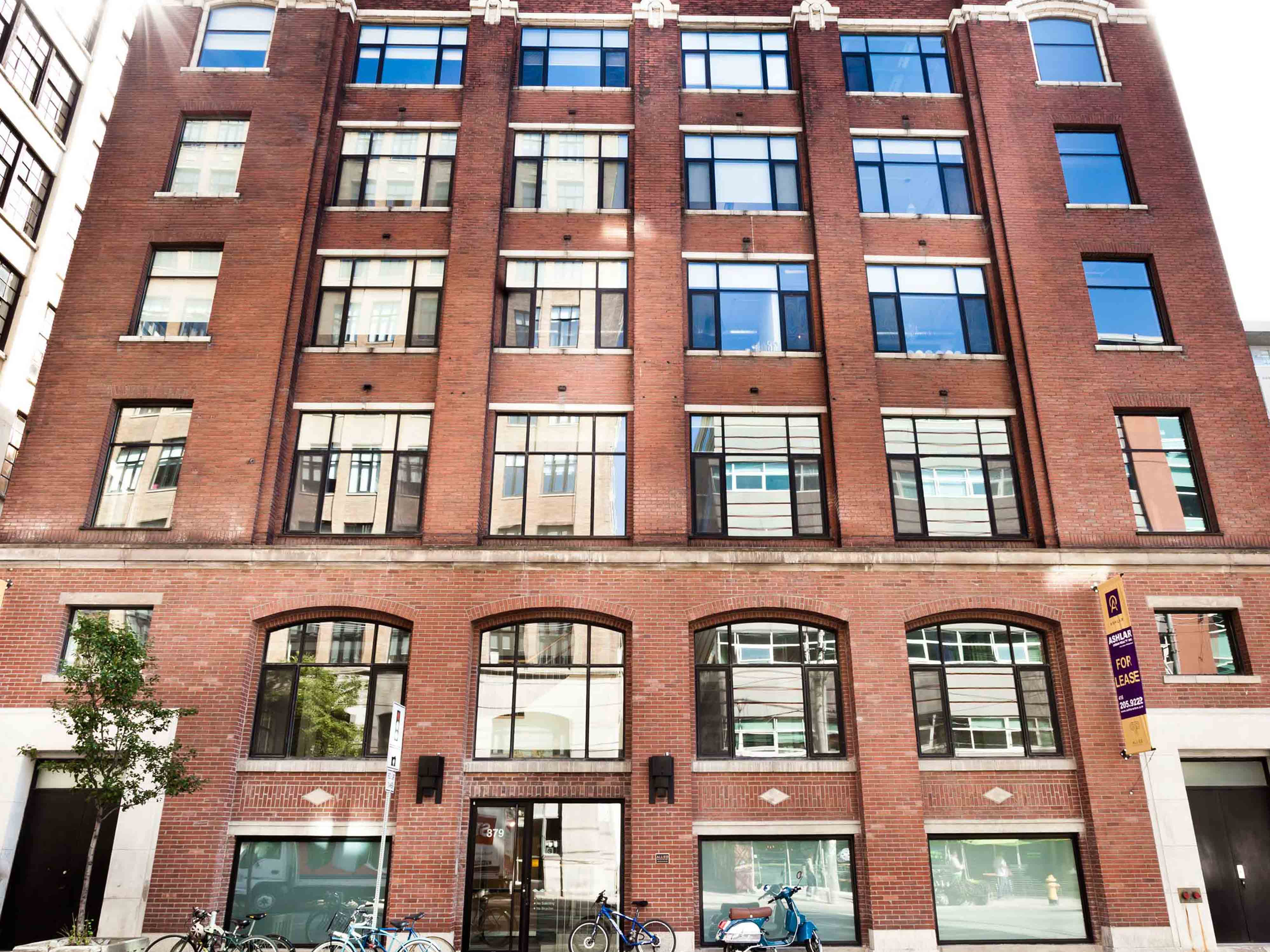 379 Adelaide West | Toronto, ON | Allied REIT